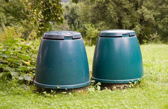 Compost fai da te: come farlo in maniera economica in un recipiente