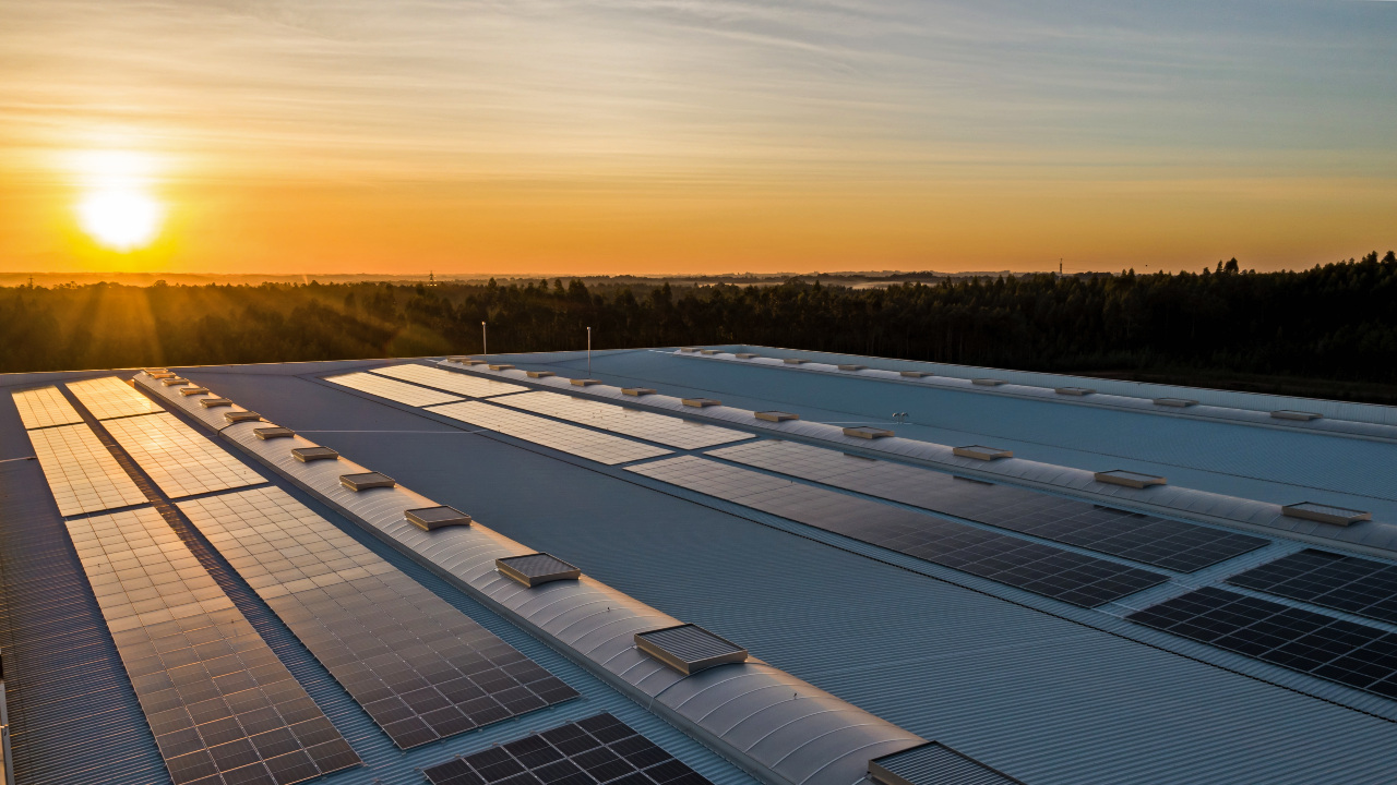 A Creta un parco solare con pannelli fotovoltaici di ultima generazione