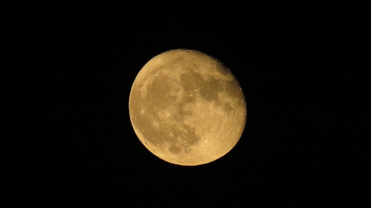 Guardate la Luna domenica a quest'ora: c'è una sorpresa