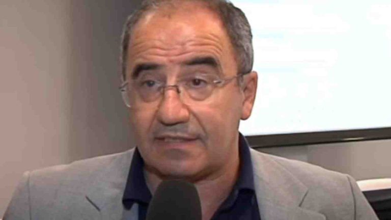 Ex primario di urologia in pensione stermina la famiglia