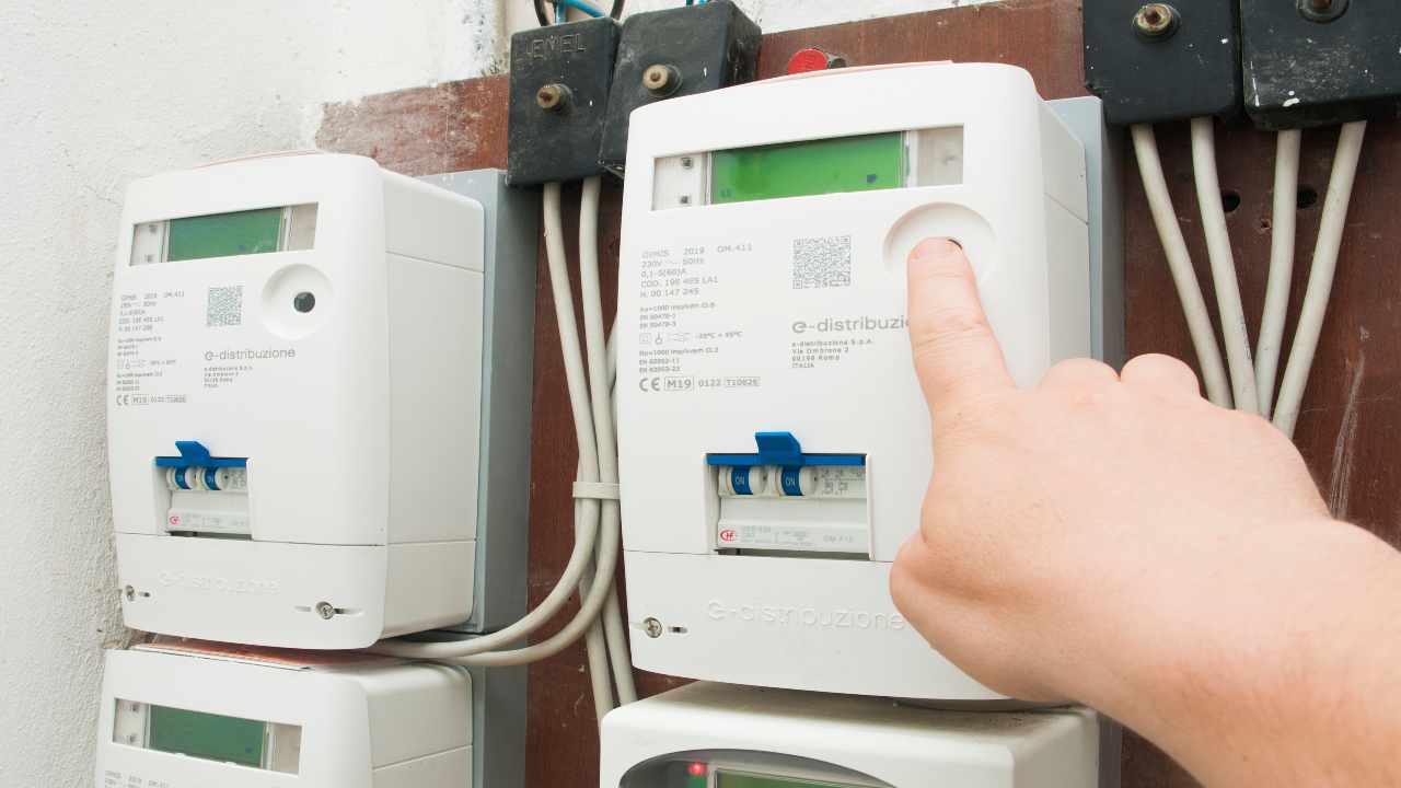 Bollette luce e gas, previsti nuovi aumenti: i dettagli Bollette luce e gas, previsti nuovi aumenti: i dettagli