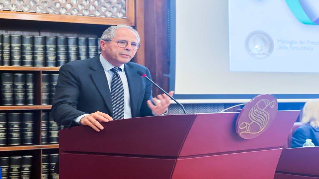 Inquinamento da Pfas, Crisanti: "Presentata interrogazione ai ministri e una proposta di legge"