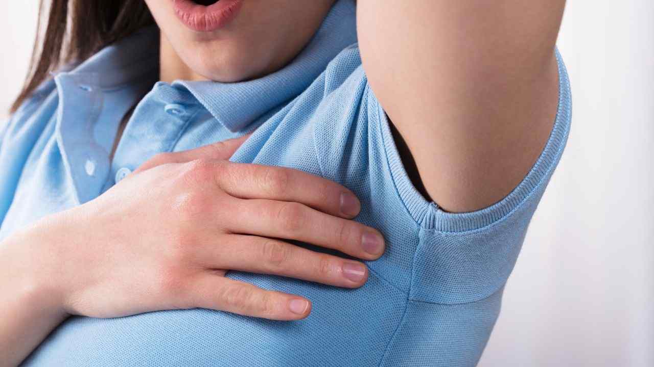 Sudorazione eccessiva: alcuni consigli per poter migliorare la situazione