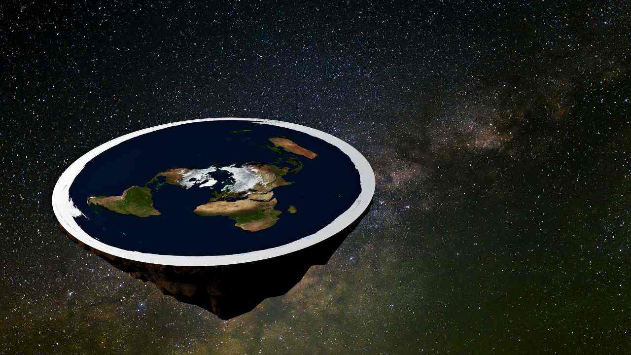 "La terra è piatta" e qualcuno voleva dimostrarlo in un modo molto ...